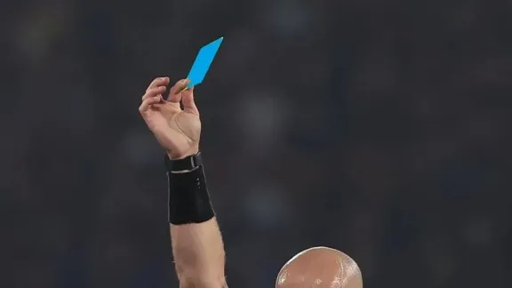 La Tarjeta Azul Llega Al Fútbol Cuál Es Su Función Y Cuándo Quedaría